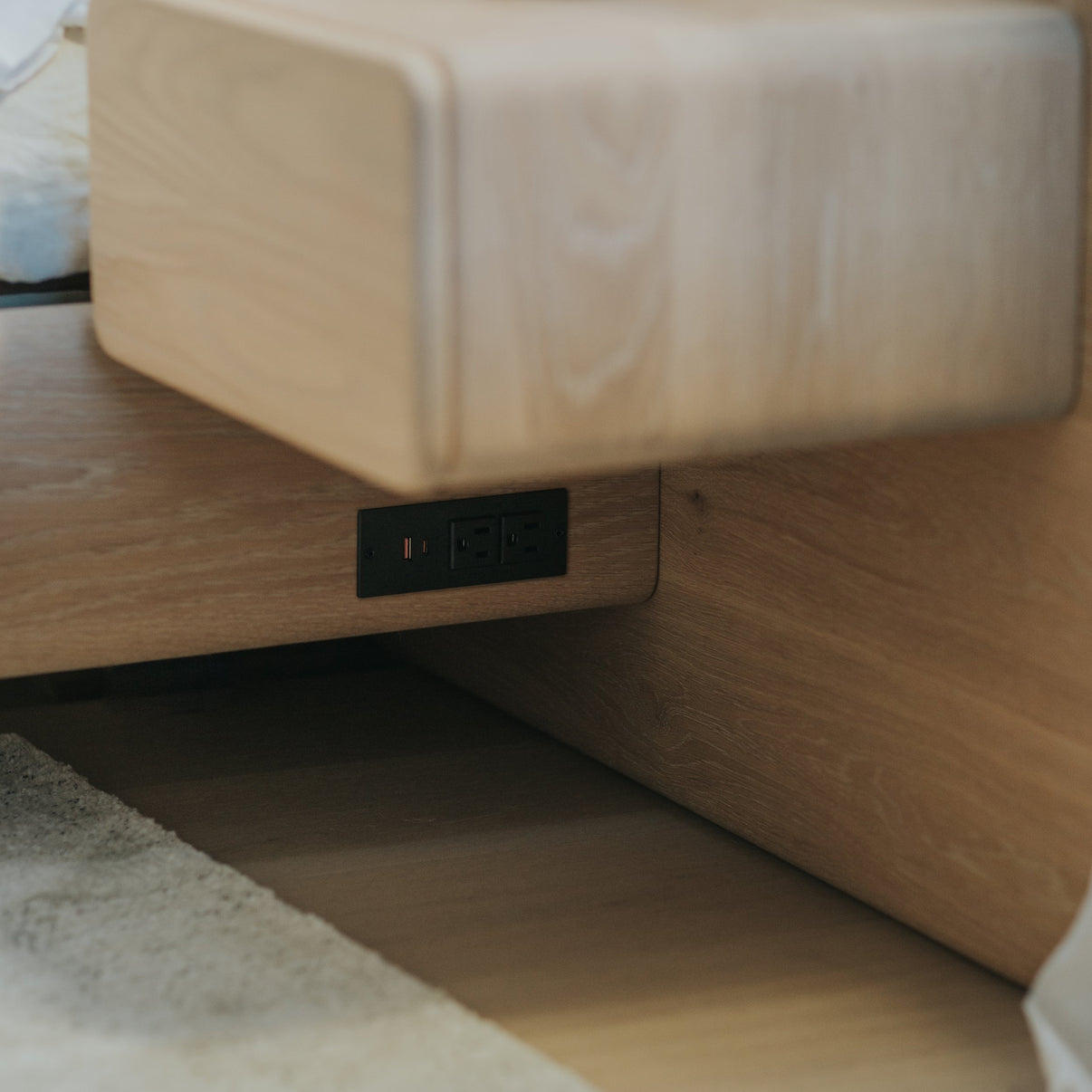 Kendall Bed – Lock & Mortice